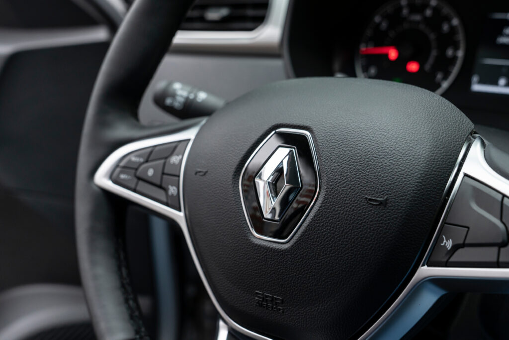 Dialogue Case Studies | Helping Professionals with Language Training